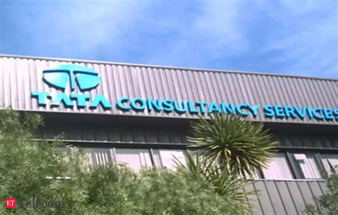 Tcs Scores 700 Million Deal To Digitize Uk Insurers Products Et Telecom