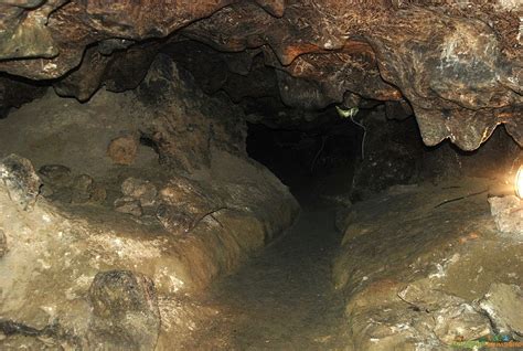 Хрустальная Кристальная пещера в селе Крывче Тернопольской области