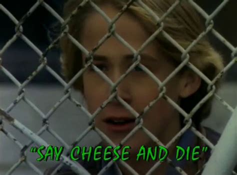 Sex Symbol Ryan Gosling Over The Years 31 Pics