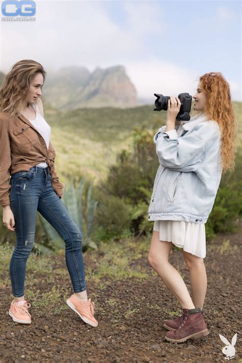 Yana West Nackt Nacktbilder Playboy Nacktfotos Fakes Oben Ohne