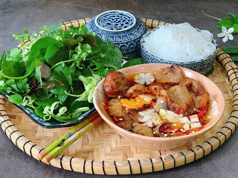 12 Best Exquisite Restaurants Fine Dining Hanoi Guide Vietnam Is