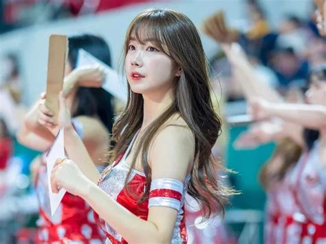 人氣不輸李多慧！傳「最強外掛」安芝儇降臨台鋼啦啦隊 剪影照掀熱議 Yahoo奇摩汽車機車