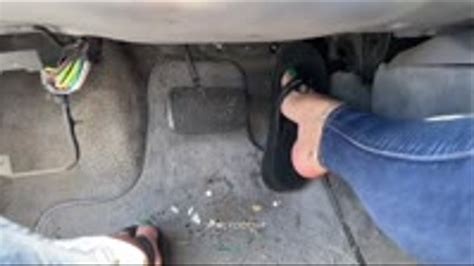 93 Lincoln Continental Pick N Pull Springy Gas Pedal Mimi Footnip Clips4sale