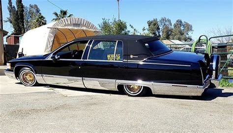Classic Cadillac Fleetwood Lowrider