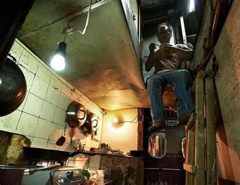 香港棺材房香港移民条件 随意云