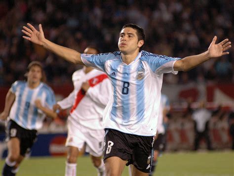 Juan Román Riquelme Cumple 41 Años Las Mejores Fotos De Su Carrera