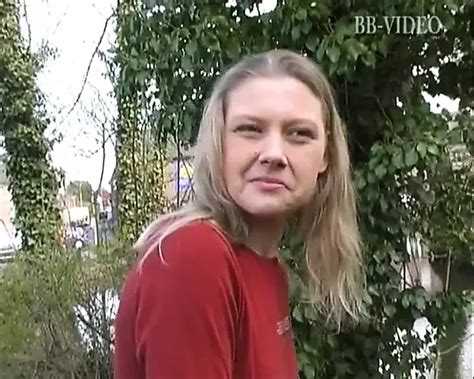 Blonde Teen Filmed In Pov As She Shoves Her Favorite Toy Inside Her Sex