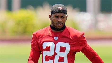 Shilo Sanders Steals The Spotlight With Shedeur Impersonation