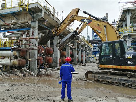 锦西石化北蒸馏装置改造一次投产成功 辽宁炼化设备拆除工程有限公司