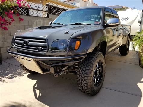 Custom 2022 Tundra Prerunner