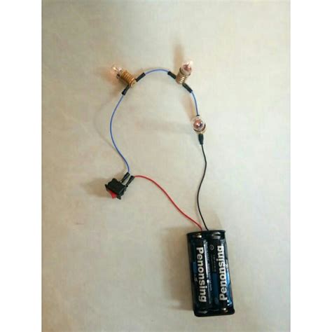 Jual Rangkaian Lampu Sudah Dirakit Seri Atau Paralel 3 Lampu 1 Saklar Shopee Indonesia