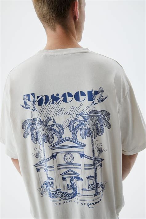 Short Sleeve T Shirt With Print Printed Shirts Shirt Print Design
