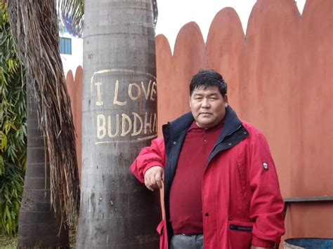 Д Данзанравжаа хутагтыг дархалж үлдээсэн тахилчид