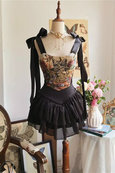 🌹 New In Reworked Corsets Fancy Outfits Pretty Outfits Preformance