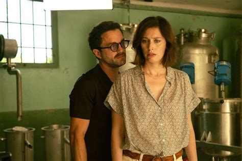La Miniserie De 6 Capítulos Donde Todos Esconden Algo