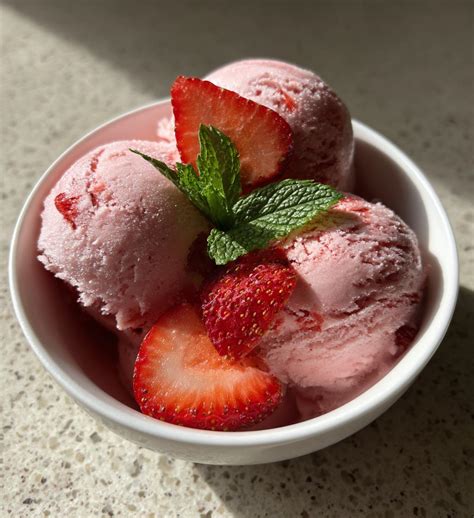 Frozen Strawberry Desserts 5 Heavenly Summer Treats