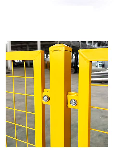 รั้วสำเร็จรูป รั้วโรบอท รั้วเหล็ก รั้วชุบpvc ความสูง 1 4m ชุบpvc สีเขียว สีเหลือง รั้วสำเร็จรูป