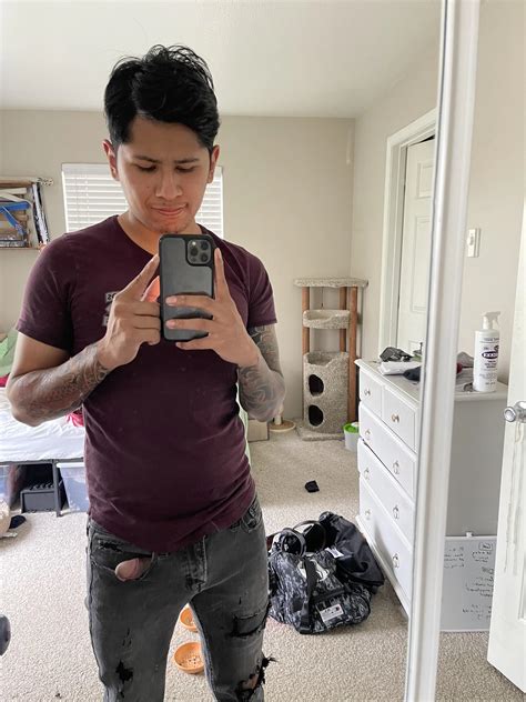 My Favorite Pants Scrolller