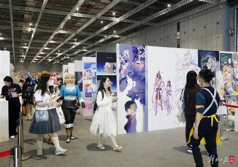 上海cp29漫展回归，30万“二次元”盛装赴会 动漫 同人 文化 爱好者 漫友 新浪新闻