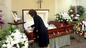 Open Casket Vs Closed Casket The Choice Is Yours Funeral Cover