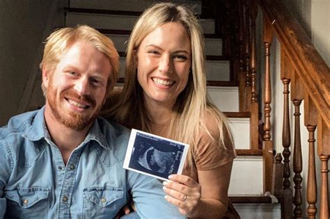 Pregnant Influencer Emily Mitchell Dead At 36