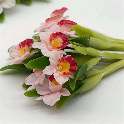 5 Pieces Miniature Cattleya Orchids Miniature Flower Miniature Garden Dollhouse 1 12 Scale Etsy
