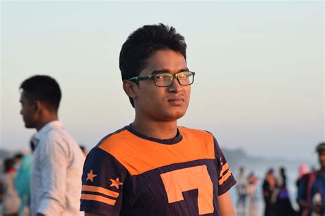 about samir uu medium