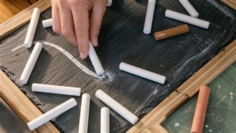 Free Creative Chalk Drawing Image Chalk Chalkboard Blackboard