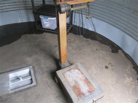 Howe 2711 Antique Feed Sack Scale Bigiron Auctions