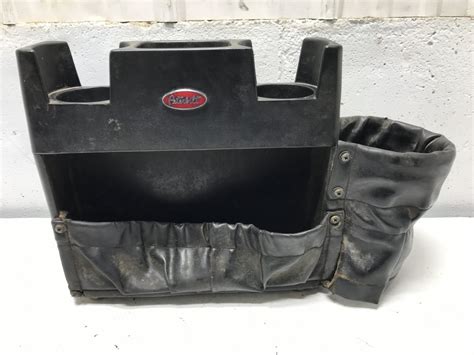 20 15684 Peterbilt 379 Console For Sale