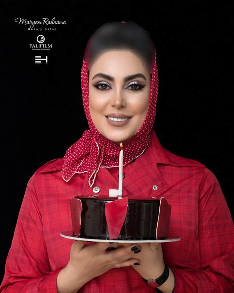 بیوگرافی و زندگی خصوصی نیلوفر شهیدی، همسر و دخترخوانده اش رستا تصاویر