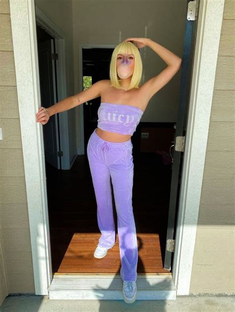 25 Iconic Blonde Halloween Costumes For 2023 In 2023 Blonde Halloween Costumes Halloween