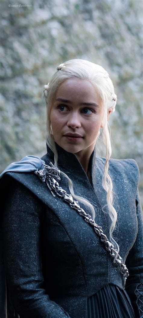 Daenerys Targaryen Emilia Clarke Game Of Thrones Mother Of Dragons Queen Of Dragons Game