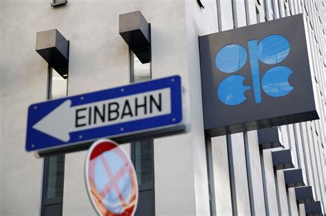 Opec可望延長減產 國際油價飆28％至5週新高 自由財經