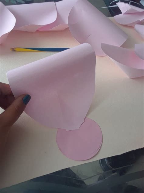 Como Hacer Flores De Papel Grandes Para Decorar Fiestas Gu A Femenina