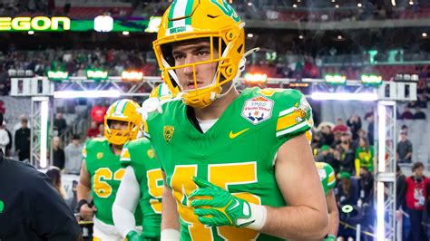Uw Football Will Not Make Any More Transfer Portal Additions In 2025