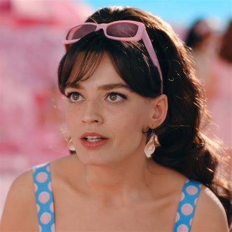 Emma Mackey Icons On Tumblr