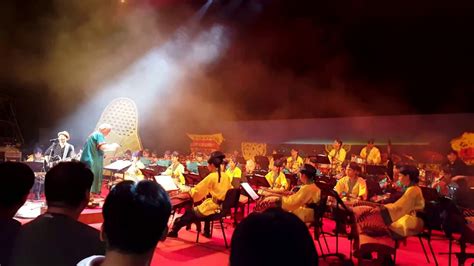 안치환 빨간 스카프를 맨 여자 2018 경주 국제 뮤직페스티벌 Youtube