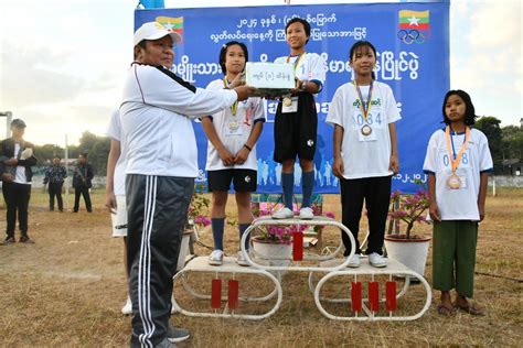 ပြည်မြို့၌ ၇၆ နှစ်မြောက် လွတ်လပ်ရေးနေ့ကြိုဆိုဂုဏ်ပြု မီနီမာရသွန်ပြိုင်ပွဲနှင့်ဆုချီးမြှင့်ပွဲက