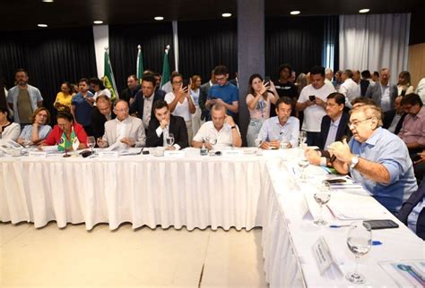 Reunião Da Bancada é Marcada Por Discussão Entre Benes Leocádio E