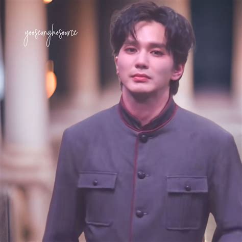 유승호 두번째 관람입니다 아는 내용인데 지루할 수도 있지 않을까 싶었던 생각이 틀렸어요 배우들의 연기가 매회차 더 짙어지고 있었군요 브루터스가 뭘 그렇게 잘못했길래