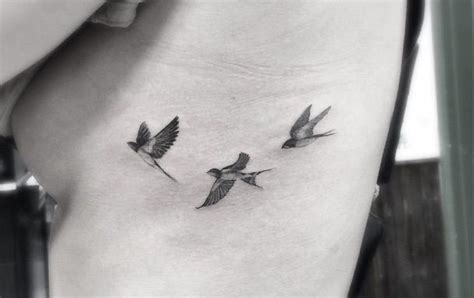 Geometric Fine Line Tattoos By Las Famous Dr Woo Imagens De