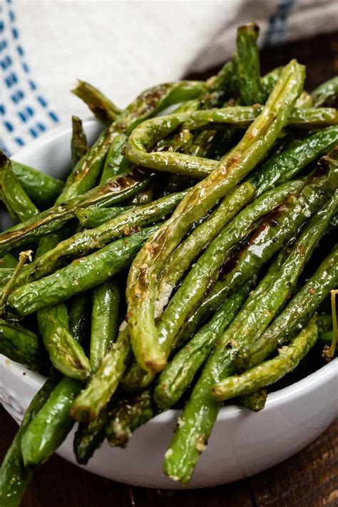 Easy Roasted Garlic Green Beans Crazy For Crust Recipe Green Bean
