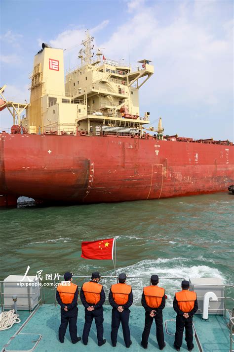 青岛：海上联合执法巡逻 严防疫情海上输入 图片频道 人民网