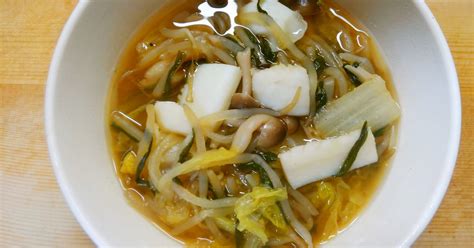 イカと白菜とニラ もやしのコンソメ醤油煮 By 331ミミイ 【クックパッド】 簡単おいしいみんなのレシピが369万品