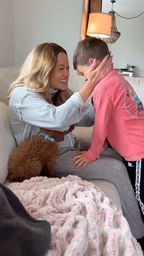 Pregnant Peta Murgatroyd And Maks Chmerkovskiy Surprise Son With Puppy
