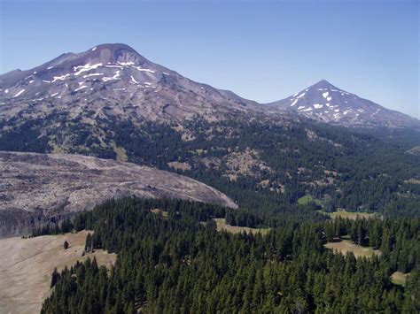 Mysteries Of Oregons Three Sisters Touristsecrets
