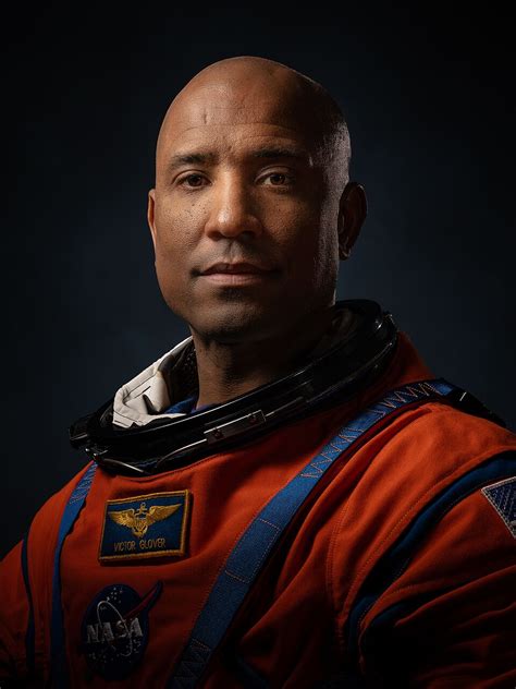 Victor Glover Wikipedia