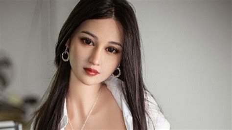 Sex zdarma či s umělou pannou To už zavání sexuální poruchou říká odbornice AntiYoutuber cz