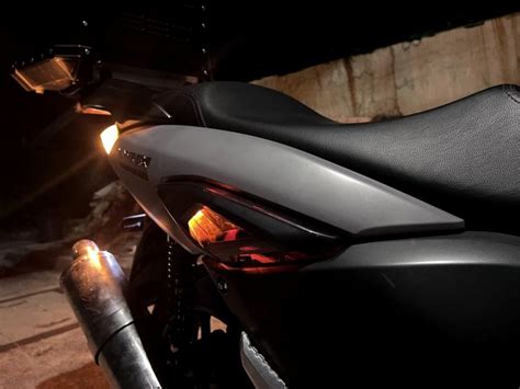 Original Sec Nmax V2 At Nmax V2 1 Side Vent With Signal Light And